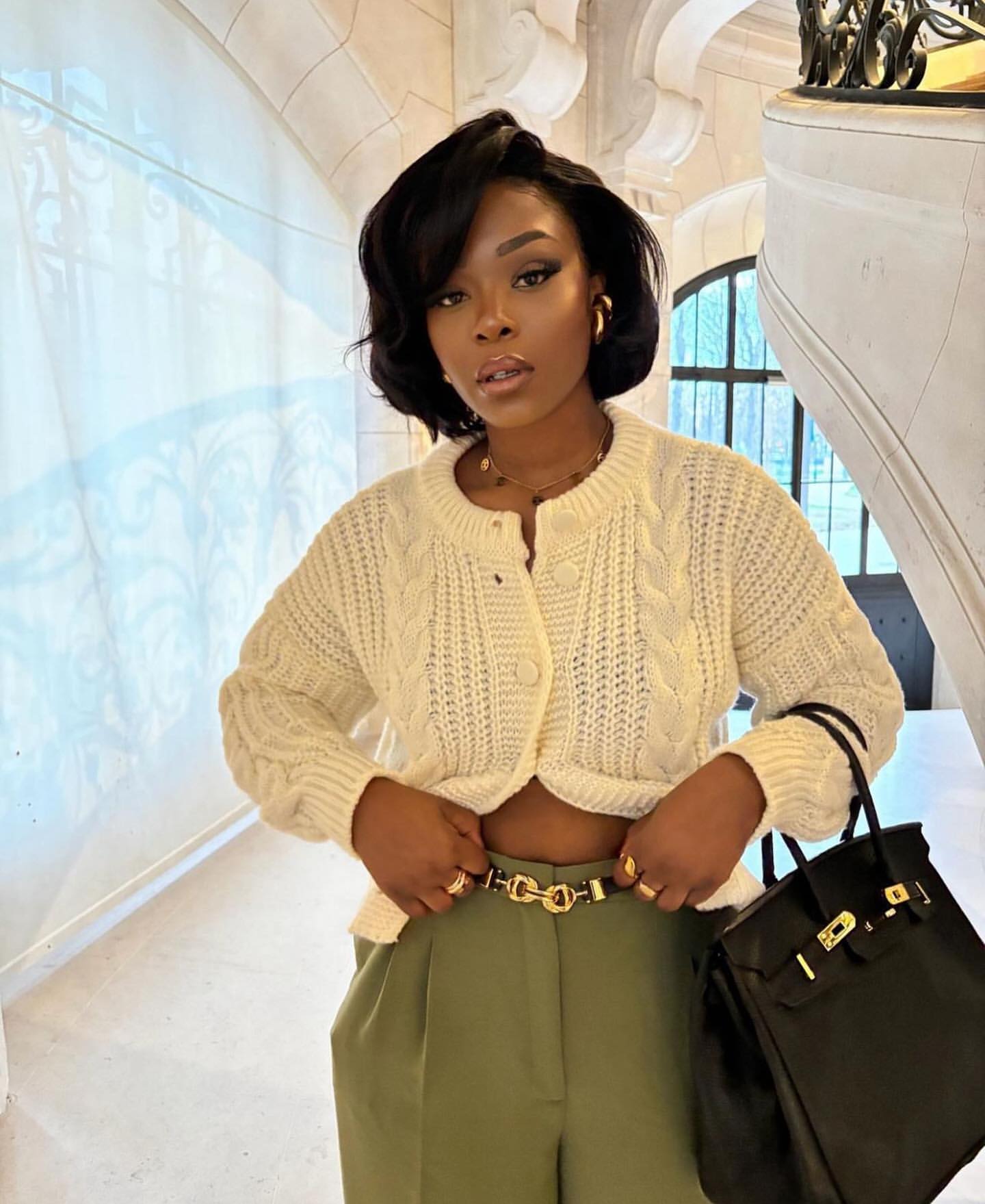 [GALLERY] – Emerald Ensembles Women Rocking the Green Hue in 2024! (1 ...